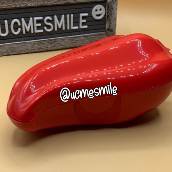 Tupperware | Kitchen | Tupperware Forget Me Not Chili Pepper Keeper ...